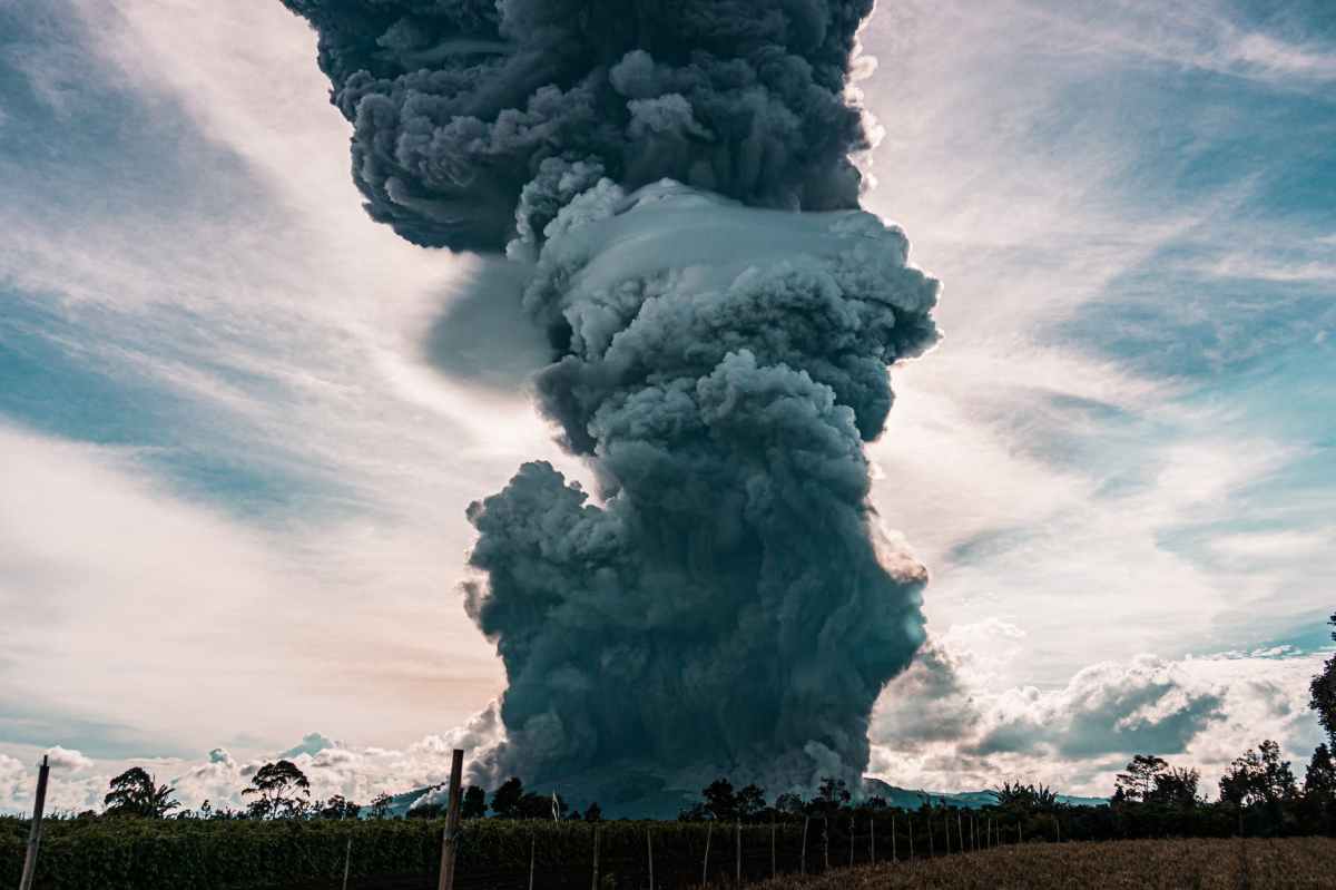 The Eruption in Tonga. Kochi Pref that Interacted with The Rugby fund ...